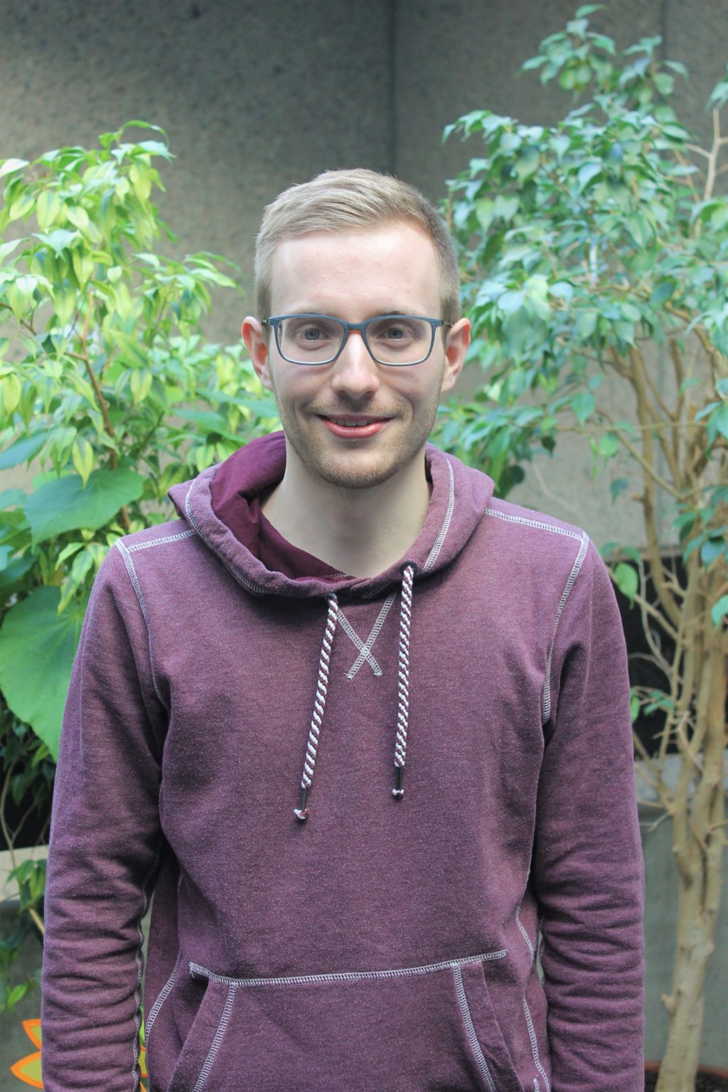 Stefan Thum - Lehrstuhl für Anorganische und Metallorganische Chemie